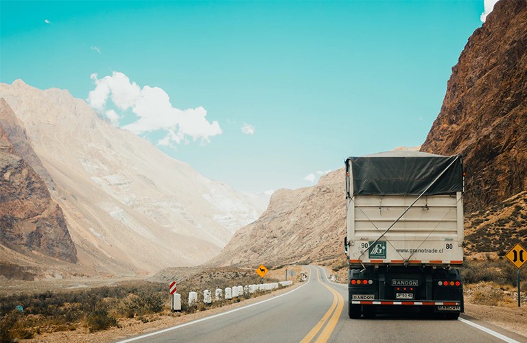 Design of a Heavy-duty Truck Cab with 3D Scanning - SCANOLOGY